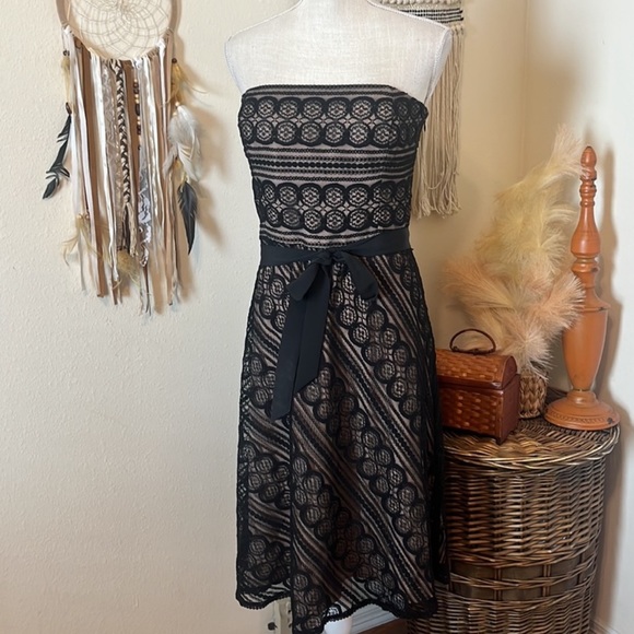 LOFT | Dresses | Ann Taylor Loft Fully Lined Black Lace And Tan ...